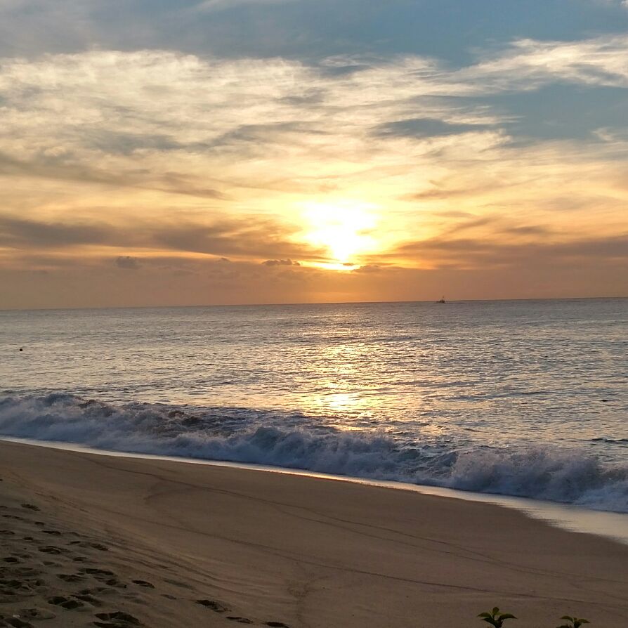 A Distance Far Too Great – Introspective Sojourner